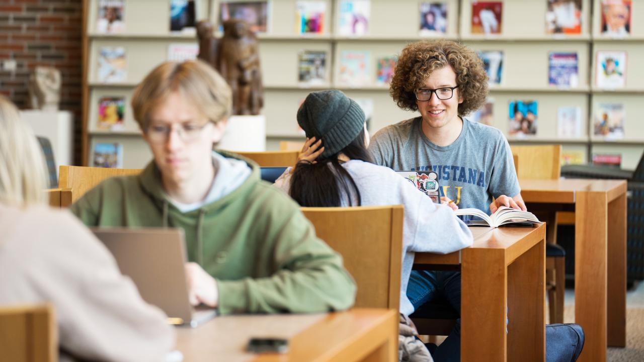 AU Spring 2023 Dean’s List Recognizes 800+ Students